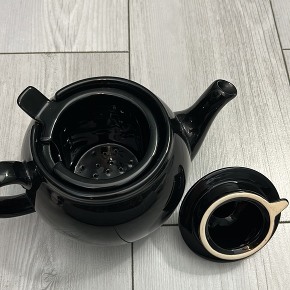 homeworld | Kitchen | Homeworld By Stanley Roberts Black Tea Teapot ...